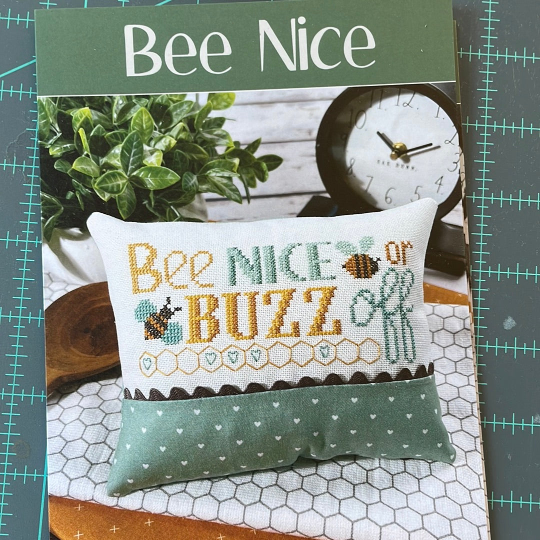 Bee Nice – Riverview Stitching