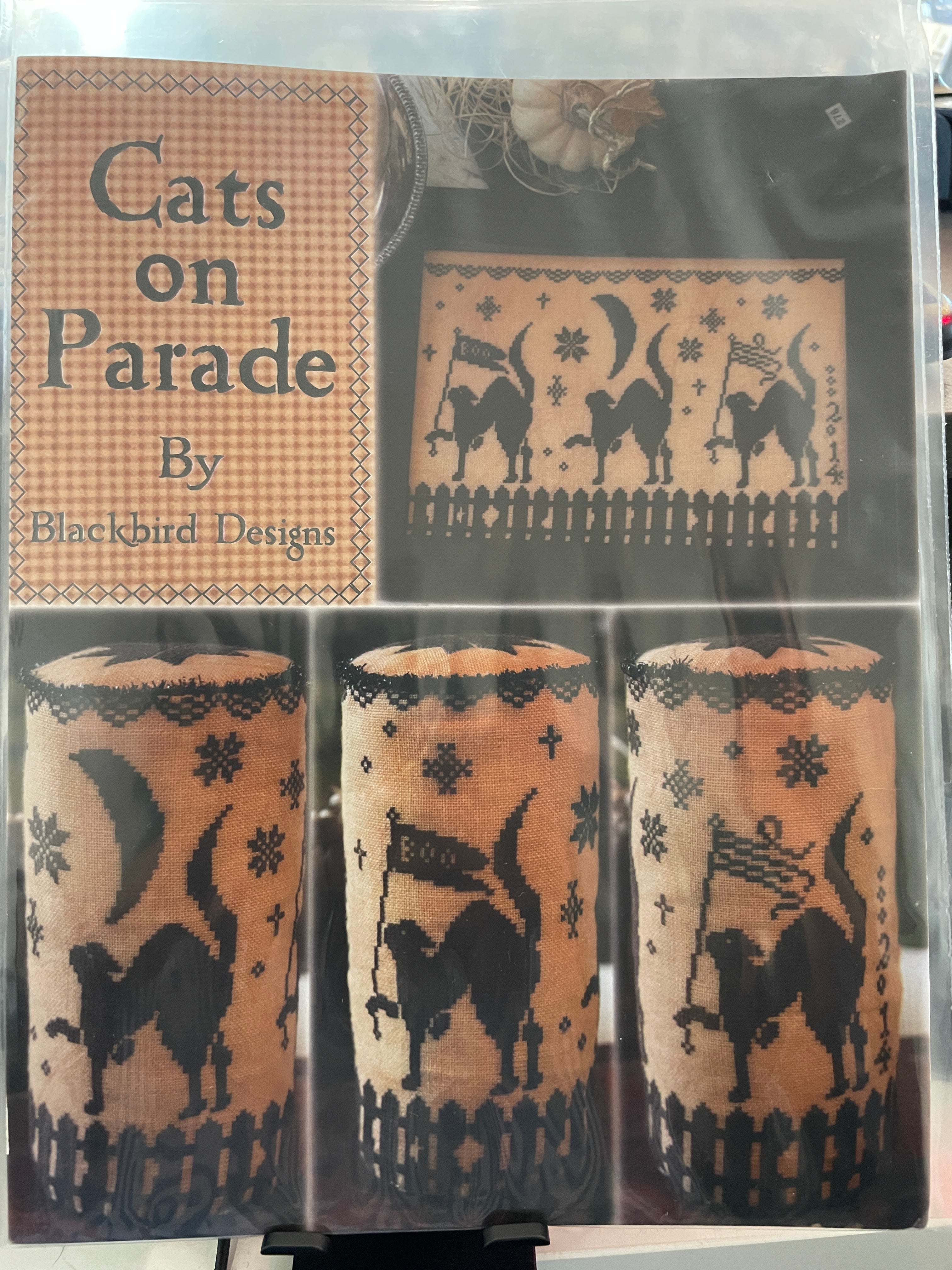Cat's on Parade – Riverview Stitching