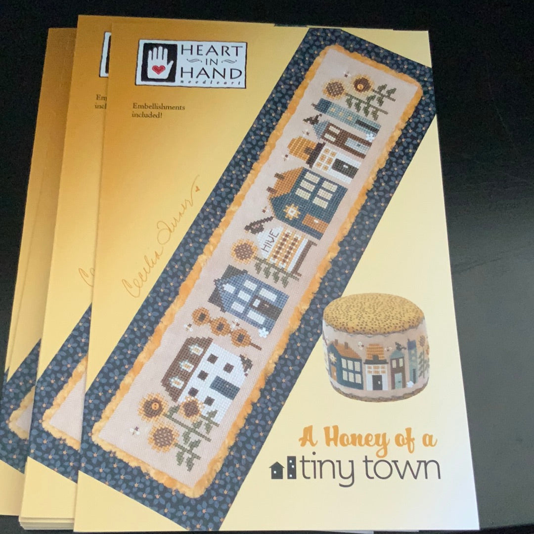 A Honey of a Tiny Town – Riverview Stitching