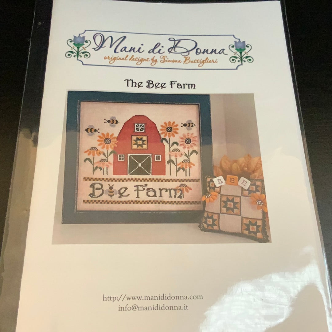 The Bee Farm – Riverview Stitching